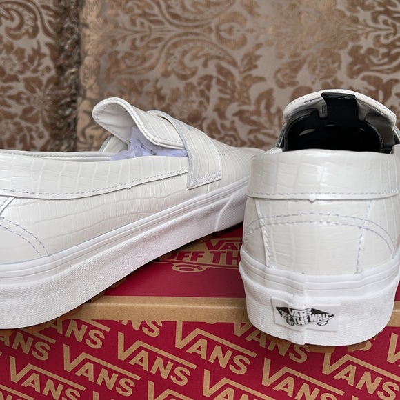 Vans | Shoes | Vans Style 53 Dx Patent Croc Whtblblnkcdblnk Mens | Poshmark